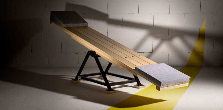 Teeter board 240x40cm - axle height 38cm (0.3m3)